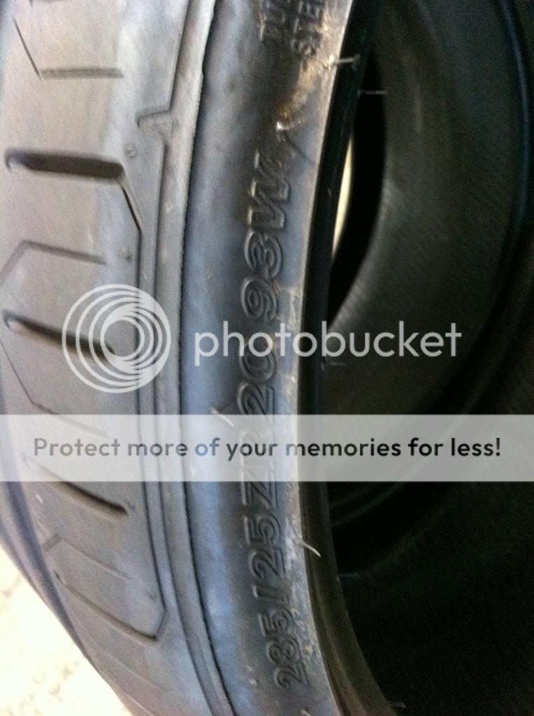 285/25/20 and 245/30/20 NITTO INVO